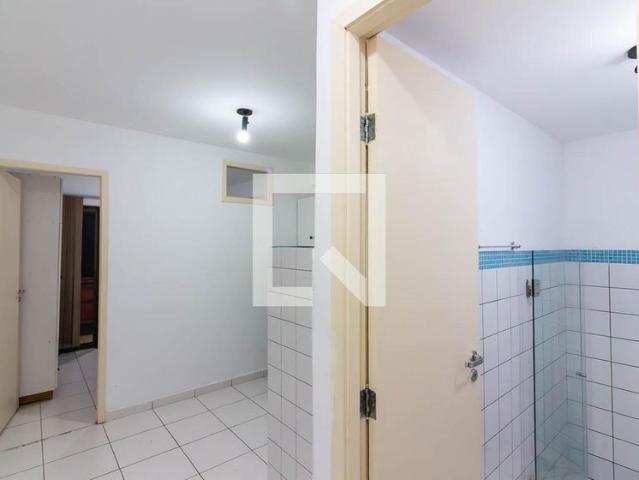 Kitnet, Asa Norte, 1 Quarto, 28 m2 Brasília