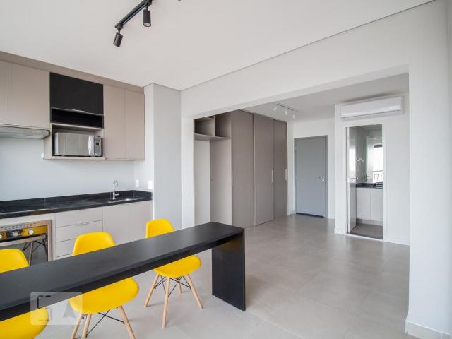 Kitnet, Bom Retiro, 1 Quarto, 33 m2 São Paulo