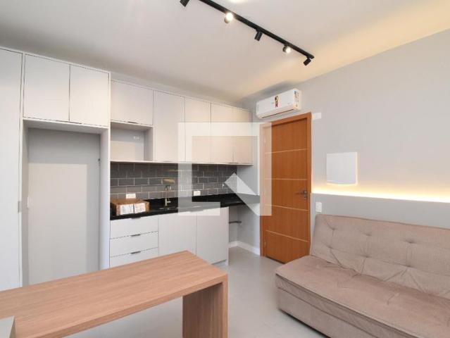 Kitnet, Bom Retiro, 1 Quarto, 34 m2 Curitiba