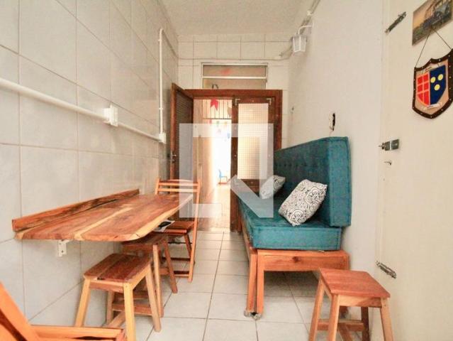 Kitnet, Barra, 1 Quarto, 28 m2 Salvador