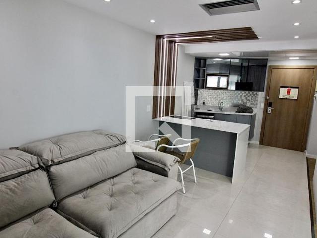 Kitnet, Barra da Tijuca Marapendi, 1 Quarto, 48 m2 Rio de Janeiro