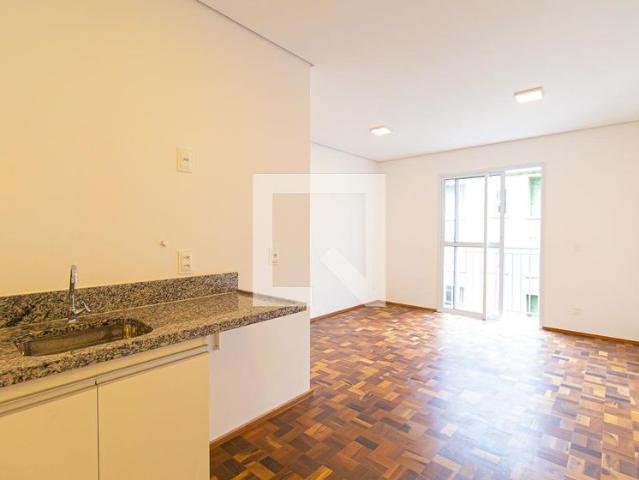 Kitnet, Bela Vista, 1 Quarto, 28 m2 São Paulo
