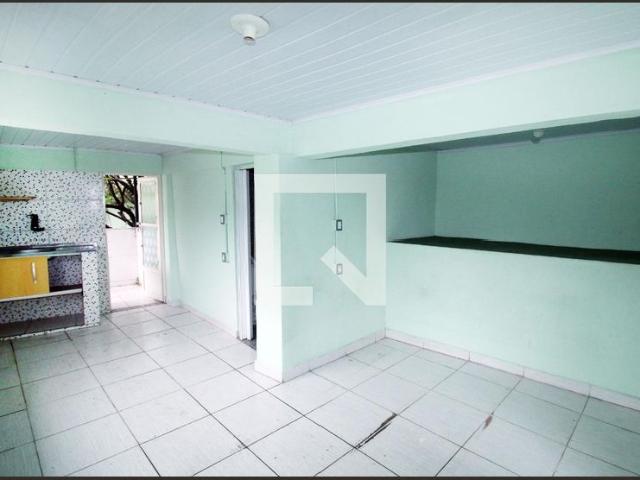 Kitnet, Brás de Pina, 1 Quarto, 30 m2 Rio de Janeiro