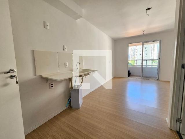 Kitnet, Brooklin, 1 Quarto, 24 m2 São Paulo