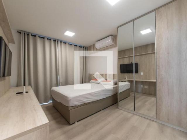 Kitnet, Brooklin, 1 Quarto, 27 m2 São Paulo