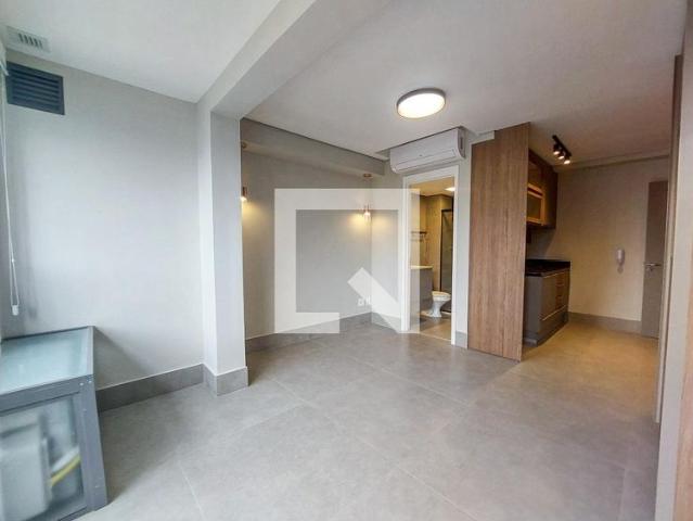 Kitnet, Brooklin, 1 Quarto, 27 m2 São Paulo