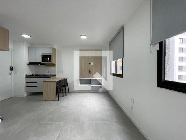 Kitnet, Butantã, 1 Quarto, 24 m2 São Paulo