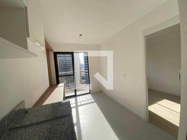 Kitnet, Butantã, 1 Quarto, 29 m2 São Paulo