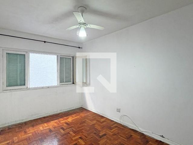 Kitnet, Gonzaga, 1 Quarto, 28 m2 Santos