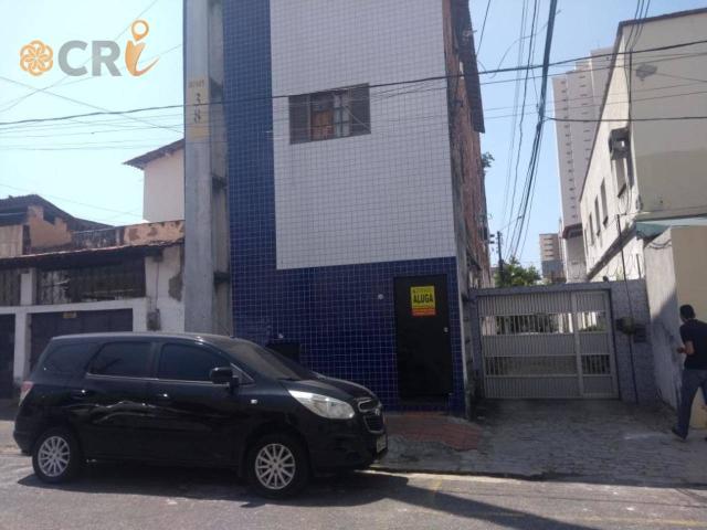 Kitnet de 35 m² na Rodrigues Júnior Centro Fortaleza CE, aluguel por R$ 780/mês
