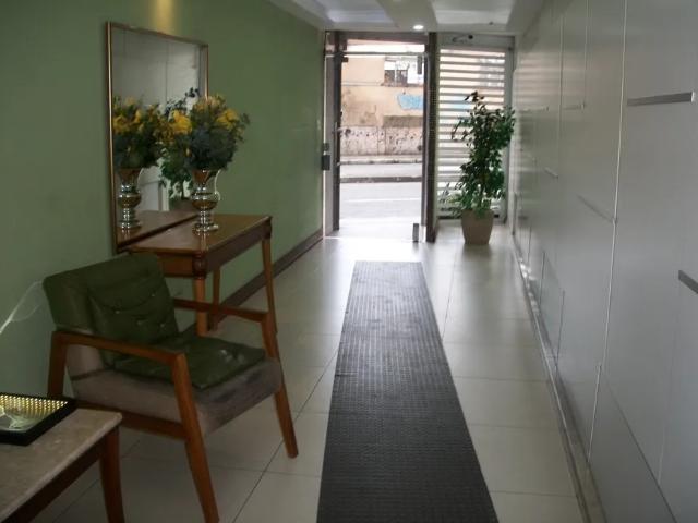 Kitnet e 1 banheiro à Venda, 30 m² por R$ 126.000