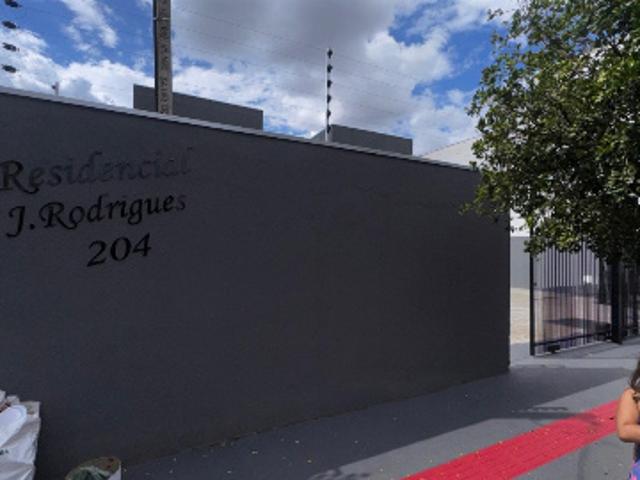 Kitnet e Studio para alugar com 1 Quarto em Zona 06, Maringá PR
