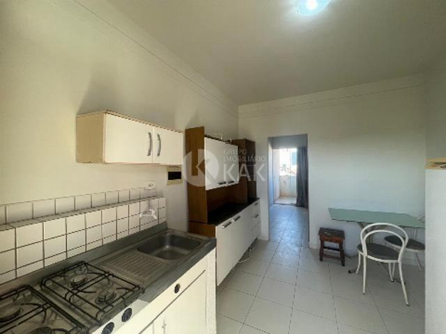 Kitnet e Studio para alugar com 1 Quarto em Zona 07, Maringá PR