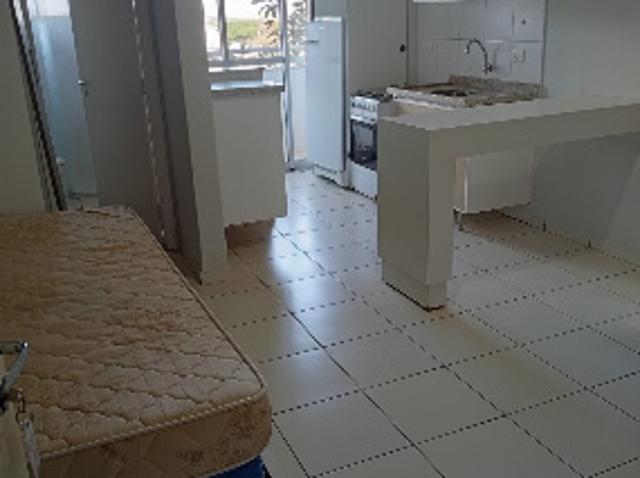 Kitnet e Studio para alugar em Zona 08, Maringá PR