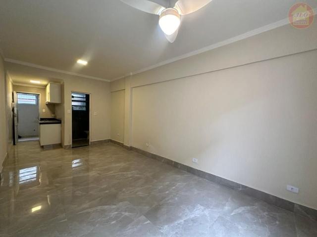 Kitnet em Canto do Forte, Praia Grande/SP de 33m² 1 quartos à venda por R$ 219.900,00