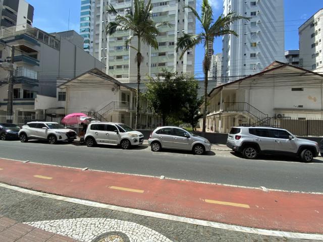 Kitnet em Centro, Balneário Camboriú/SC de 30m² 1 quartos para locação R$ 2.500,00/mes