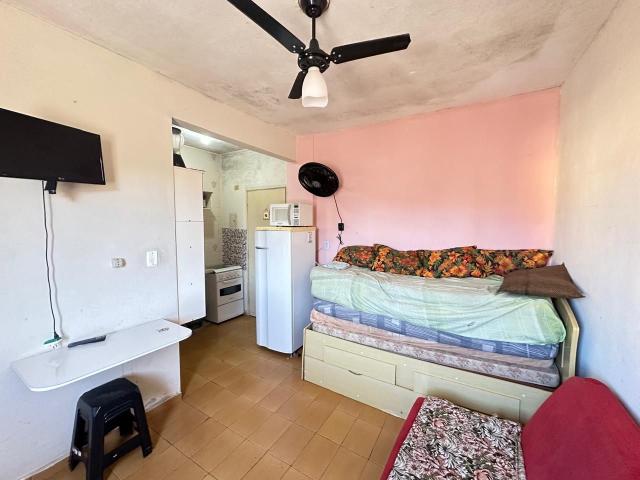 Kitnet em Cidade Ocian, Praia Grande/SP de 18m² 1 quartos à venda por R$ 136.900,00