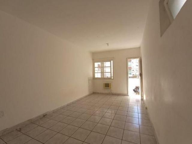 Kitnet em Gonzaga, Santos/SP de 47m² 1 quartos à venda por R$ 330.000,00