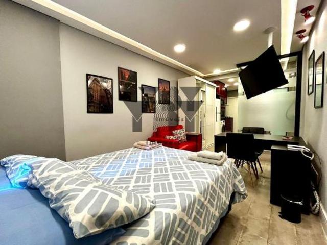 Kitnet em República, São Paulo/SP de 25m² à venda por R$ 370.000,00