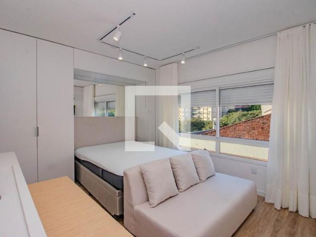 Kitnet, Floresta, 1 Quarto, 30 m2 Porto Alegre