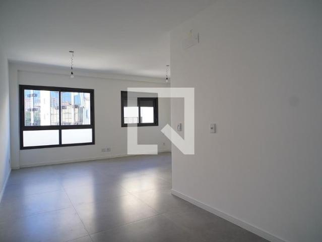 Kitnet, Floresta, 1 Quarto, 44 m2 Porto Alegre