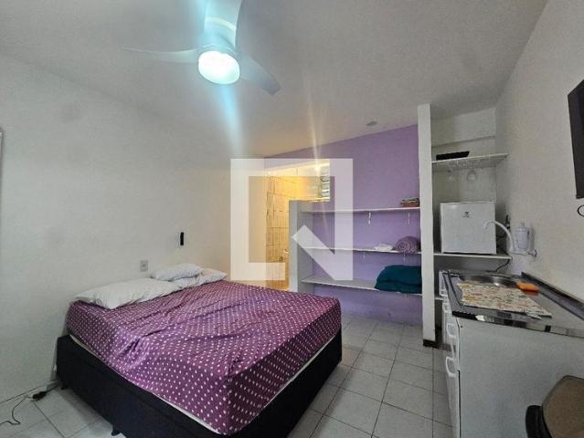 Kitnet, Itaigara, 1 Quarto, 30 m2 Salvador