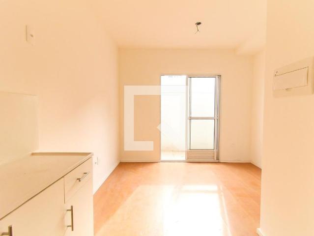 Kitnet, Itaquera, 1 Quarto, 21 m2 São Paulo