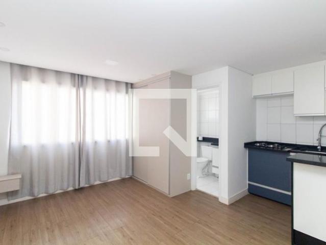 Kitnet, Itaquera, 1 Quarto, 25 m2 São Paulo