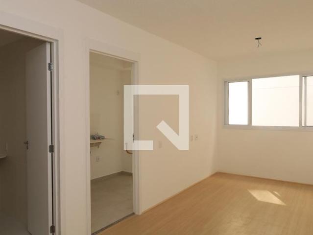 Kitnet, Itaquera, 1 Quarto, 27 m2 São Paulo
