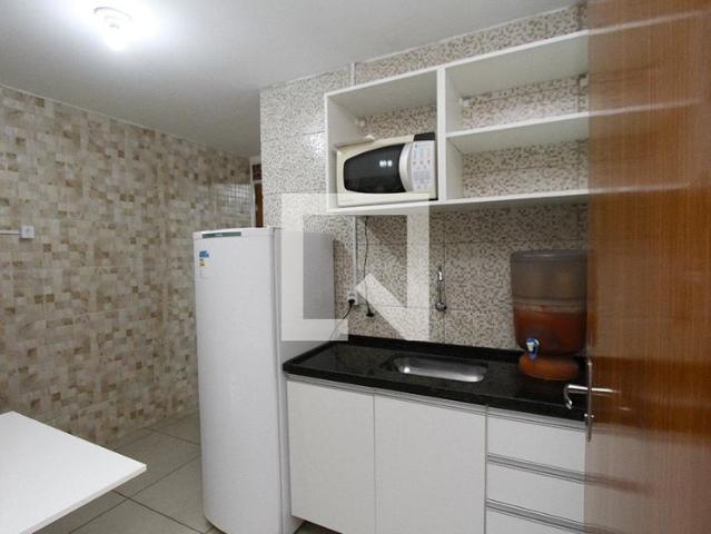 Kitnet, João Pinheiro, 1 Quarto, 30 m2 Belo Horizonte