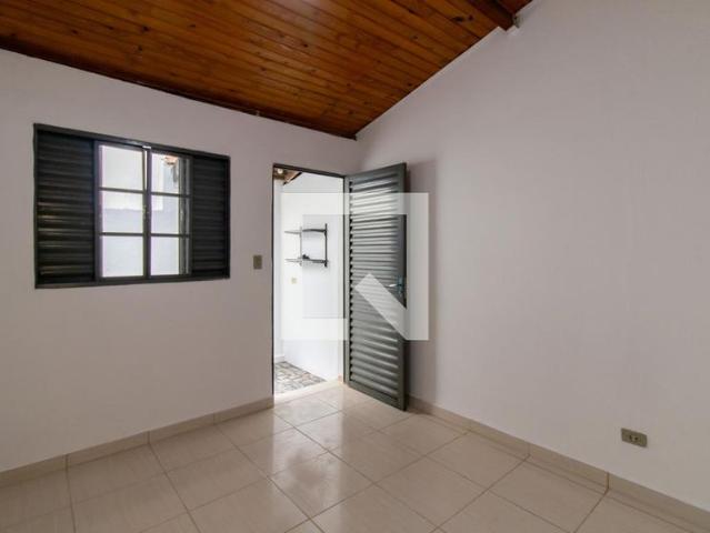 Kitnet, Jardim Cocaia, 1 Quarto, 34 m2 Guarulhos