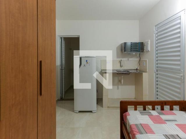 Kitnet, Jardim Éster Yolanda, 1 Quarto, 18 m2 São Paulo