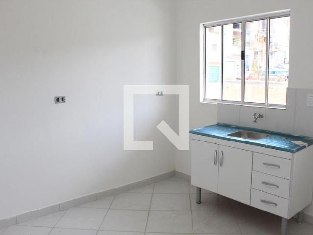 Kitnet, Jardim Isis, 1 Quarto, 30 m2 Cotia