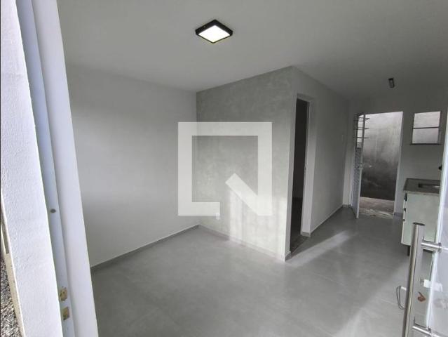 Kitnet, Jardim Peró, 1 Quarto, 30 m2 Cabo Frio