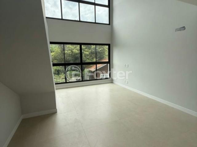 Kitnet / JK / Studio com 1 dormitórios em Florianópolis