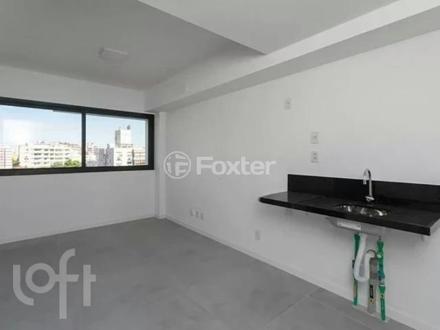 Kitnet / JK / Studio com 1 dormitórios em Porto Alegre