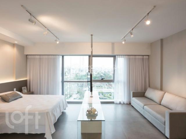 Kitnet / JK / Studio com 1 dormitórios em Porto Alegre