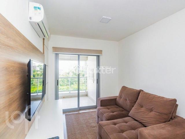 Kitnet / JK / Studio com 1 dormitórios em Porto Alegre