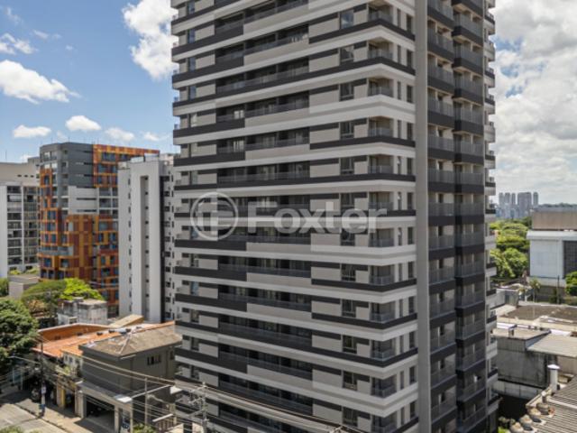 Kitnet / JK / Studio em condomínio com 1 dormitórios em São Paulo