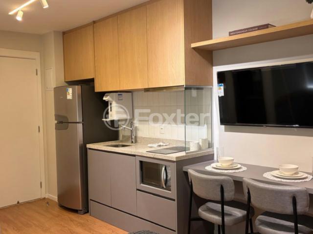 Kitnet / JK / Studio em condomínio com 1 dormitórios em São Paulo
