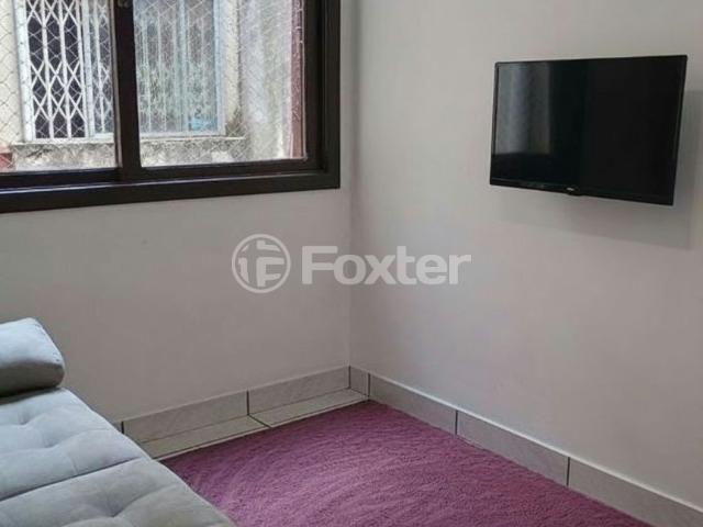 Kitnet / JK / Studio com 1 dormitórios em Porto Alegre