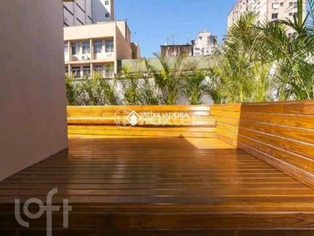 Kitnet / JK / Studio, 1 dormitórios, 17.57 m², em Centro Histórico