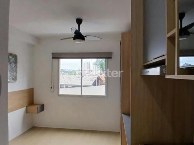 Kitnet / JK / Studio, 1 dormitórios, 17 m², em Jardim Jaraguá São Domingos