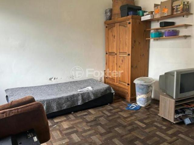 Kitnet / JK / Studio, 1 dormitórios, 18.28 m², em Azenha