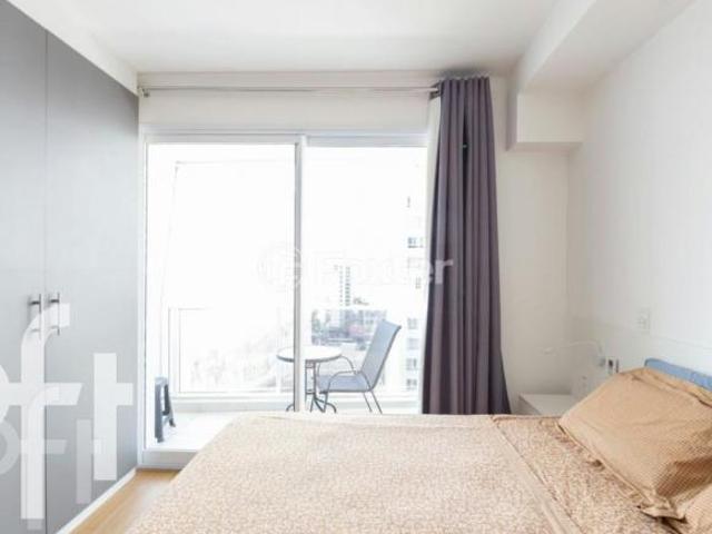 Kitnet / JK / Studio, 1 dormitórios, 24 m², em Centro