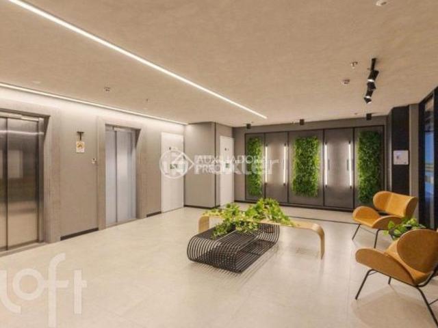 Kitnet / JK / Studio, 1 dormitórios, 27.97 m², em Cidade Baixa