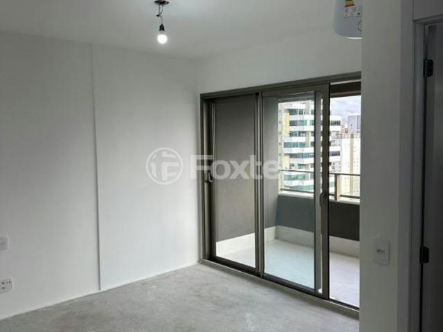 Kitnet / JK / Studio, 1 dormitórios, 28 m², em Moema