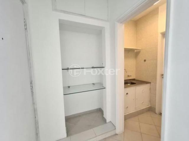 Kitnet / JK / Studio, 1 dormitórios, 30 m², em Consolação