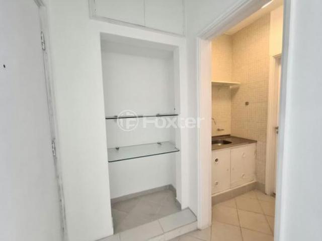 Kitnet / JK / Studio, 1 dormitórios, 30 m², em Consolação