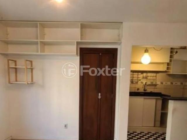 Kitnet / JK / Studio, 1 dormitórios, 30 m², em Menino Deus